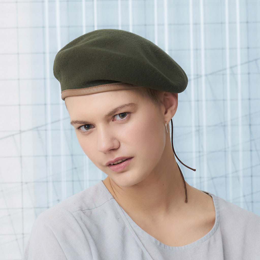 Traditional french berets for Women and Men | Maison Laulhère