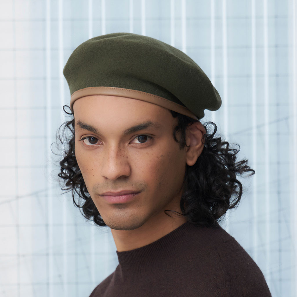Traditional french berets for Women and Men | Maison Laulhère