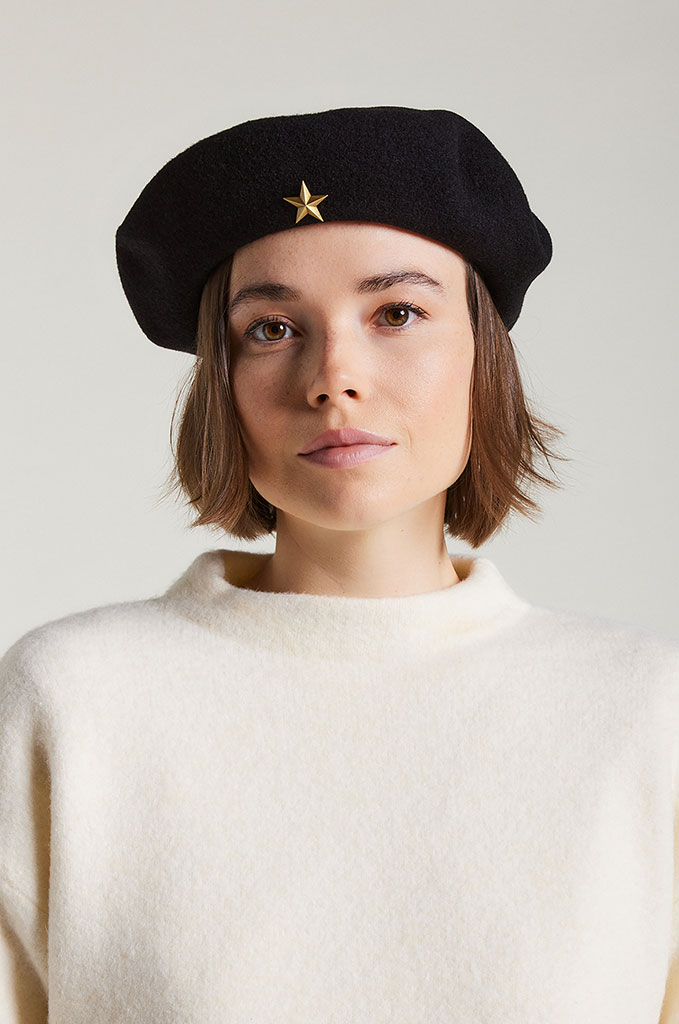 Traditional french berets for Women and Men | Maison Laulhère