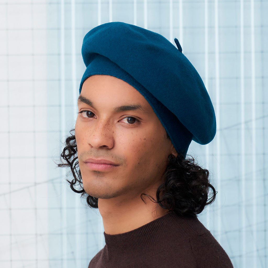 Traditional french berets for Women and Men | Maison Laulhère