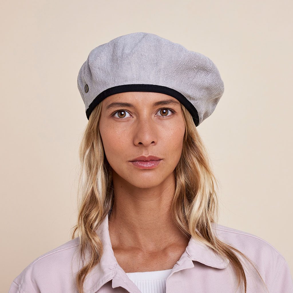 Traditional french berets for Women and Men | Maison Laulhère
